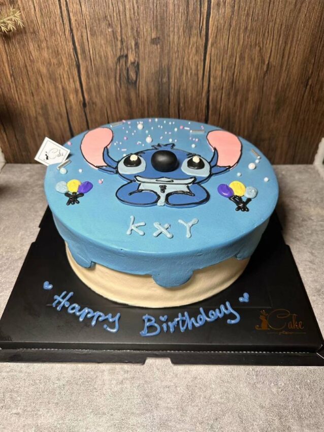 Whimsical Wonders: Dive into Delight with Our Stitch Cake | iCake ...